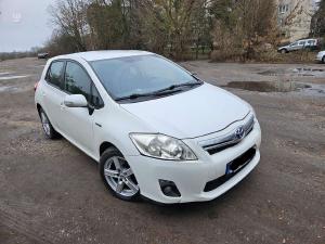 Balts Toyota Auris 2012 Kauņa, ar dzinēja tilpumu 1.80 L un nobraukumu 225 tūkst. km par 2450 €, foto 2 vietnē AUTOMOTO.COM.LV