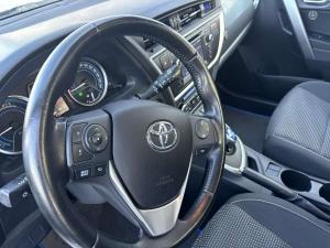 Balts Toyota Auris 2013 Viļņa, ar dzinēja tilpumu 1.80 L un nobraukumu 171 tūkst. km par 8950 €, foto 15 vietnē AUTOMOTO.COM.LV