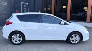 Balts Toyota Auris 2013 Kauņa, ar dzinēja tilpumu 1.80 L un nobraukumu 191 tūkst. km par 8450 €, foto 4 vietnē AUTOMOTO.COM.LV