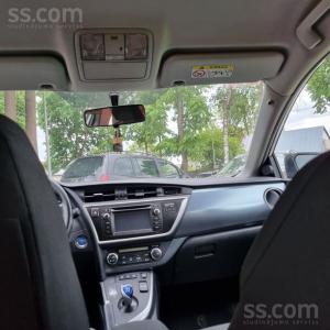 Balts Toyota Auris 2013 Daugavpils, ar dzinēja tilpumu 1.80 L un nobraukumu 299 tūkst. km par 7150 €, foto 12 vietnē AUTOMOTO.COM.LV