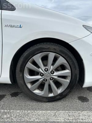 Balts Toyota Auris 2013 Rīga, ar dzinēja tilpumu 1.80 L un nobraukumu 149 tūkst. km par 8899 €, foto 13 vietnē AUTOMOTO.COM.LV