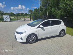 Balts Toyota Auris 2013 Kauņa, ar dzinēja tilpumu 1.80 L un nobraukumu 195 tūkst. km par 8650 €, foto 6 vietnē AUTOMOTO.COM.LV