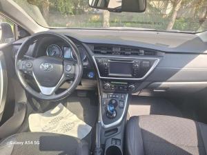 Balts Toyota Auris 2013 Kauņa, ar dzinēja tilpumu 1.80 L un nobraukumu 195 tūkst. km par 8650 €, foto 12 vietnē AUTOMOTO.COM.LV
