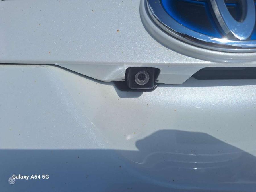 Balts Toyota Auris 2013 Kauņa, ar dzinēja tilpumu 1.80 L un nobraukumu 195 tūkst. km par 8650 €, foto 17 vietnē AUTOMOTO.COM.LV