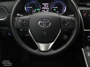 White Toyota Auris 2014 in Vilnius, with an engine capacity of 1.80 L and mileage of 198 thousand km for 10699 €, photo 19 on AUTOMOTO.COM.LV