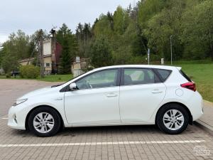 Balts Toyota Auris 2014 Ukmergė, ar dzinēja tilpumu 1.80 L un nobraukumu 181 tūkst. km par 7950 €, foto 4 vietnē AUTOMOTO.COM.LV