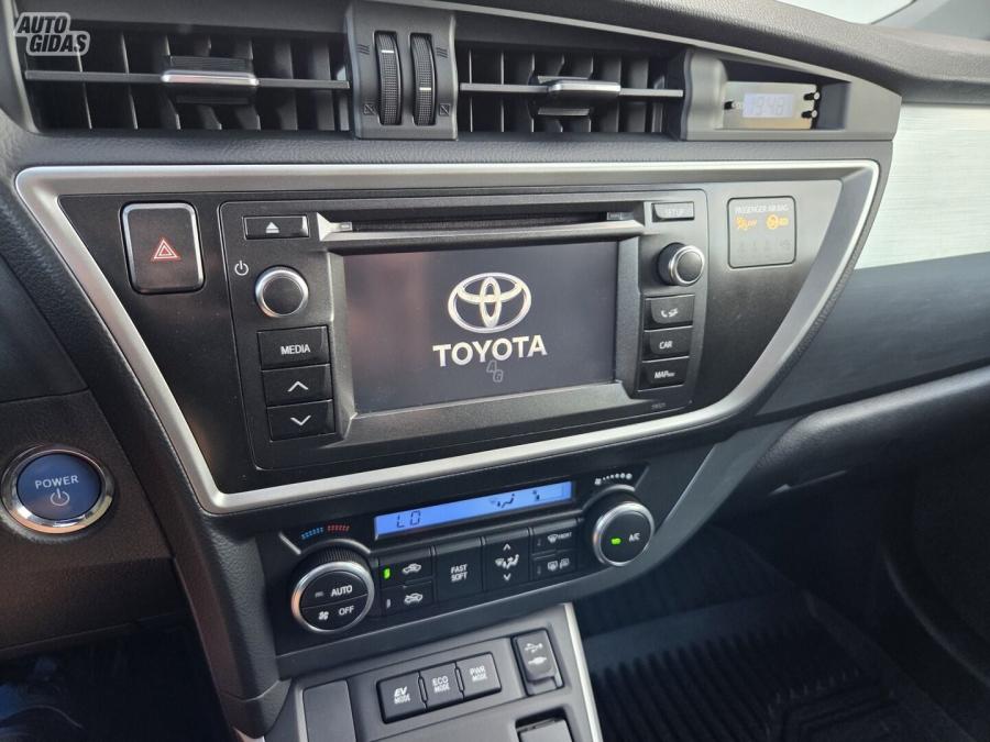 Balts Toyota Auris 2014 Ukmergė, ar dzinēja tilpumu 1.80 L un nobraukumu 181 tūkst. km par 7950 €, foto 20 vietnē AUTOMOTO.COM.LV