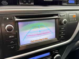 Balts Toyota Auris 2014 Ukmergė, ar dzinēja tilpumu 1.80 L un nobraukumu 181 tūkst. km par 7950 €, foto 23 vietnē AUTOMOTO.COM.LV