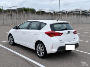 Balts Toyota Auris 2014 Ukmergė, ar dzinēja tilpumu 1.80 L un nobraukumu 194 tūkst. km par 8300 €, foto 5 vietnē AUTOMOTO.COM.LV