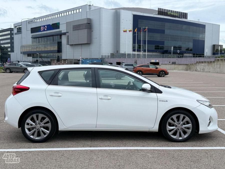 Balts Toyota Auris 2014 Ukmergė, ar dzinēja tilpumu 1.80 L un nobraukumu 194 tūkst. km par 8300 €, foto 8 vietnē AUTOMOTO.COM.LV