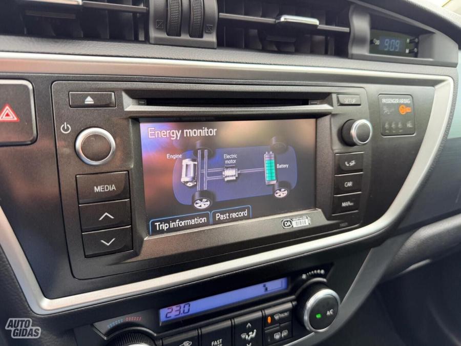 Balts Toyota Auris 2014 Ukmergė, ar dzinēja tilpumu 1.80 L un nobraukumu 194 tūkst. km par 8300 €, foto 20 vietnē AUTOMOTO.COM.LV