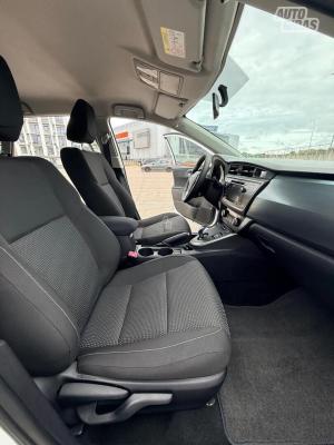 Balts Toyota Auris 2014 Ukmergė, ar dzinēja tilpumu 1.80 L un nobraukumu 194 tūkst. km par 8300 €, foto 24 vietnē AUTOMOTO.COM.LV