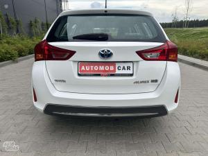 Balts Toyota Auris 2014 Viļņa, ar dzinēja tilpumu 1.80 L un nobraukumu 239 tūkst. km par 8950 €, foto 11 vietnē AUTOMOTO.COM.LV