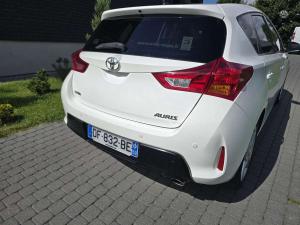 White Toyota Auris 2014 in Rokiskis, with an engine capacity of 2.00 L and mileage of 350 thousand km for 5300 €, photo 8 on AUTOMOTO.COM.LV