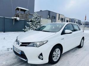 Balts Toyota Auris 2015 Kauņa, ar dzinēja tilpumu 1.80 L un nobraukumu 245 tūkst. km par 7777 €, foto 6 vietnē AUTOMOTO.COM.LV