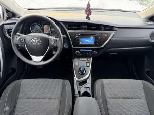 Balts Toyota Auris 2015 Šauļi, ar dzinēja tilpumu 1.80 L un nobraukumu 196 tūkst. km par 8700 €, foto 9 vietnē AUTOMOTO.COM.LV