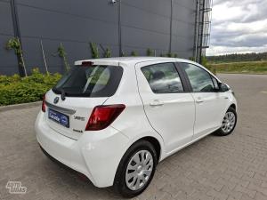 Balts Toyota Auris 2015 Viļņa, ar dzinēja tilpumu 1.50 L un nobraukumu 198 tūkst. km par 7950 €, foto 5 vietnē AUTOMOTO.COM.LV