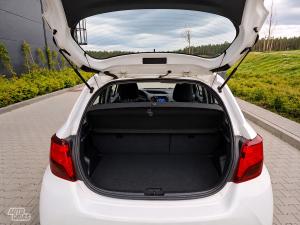 Balts Toyota Auris 2015 Viļņa, ar dzinēja tilpumu 1.50 L un nobraukumu 198 tūkst. km par 7950 €, foto 11 vietnē AUTOMOTO.COM.LV
