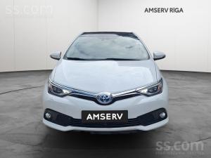Balts Toyota Auris 2015 Rīga, ar dzinēja tilpumu 1.80 L un nobraukumu 82 tūkst. km par 10900 €, foto 6 vietnē AUTOMOTO.COM.LV