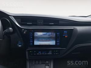 Balts Toyota Auris 2015 Rīga, ar dzinēja tilpumu 1.80 L un nobraukumu 82 tūkst. km par 10900 €, foto 19 vietnē AUTOMOTO.COM.LV