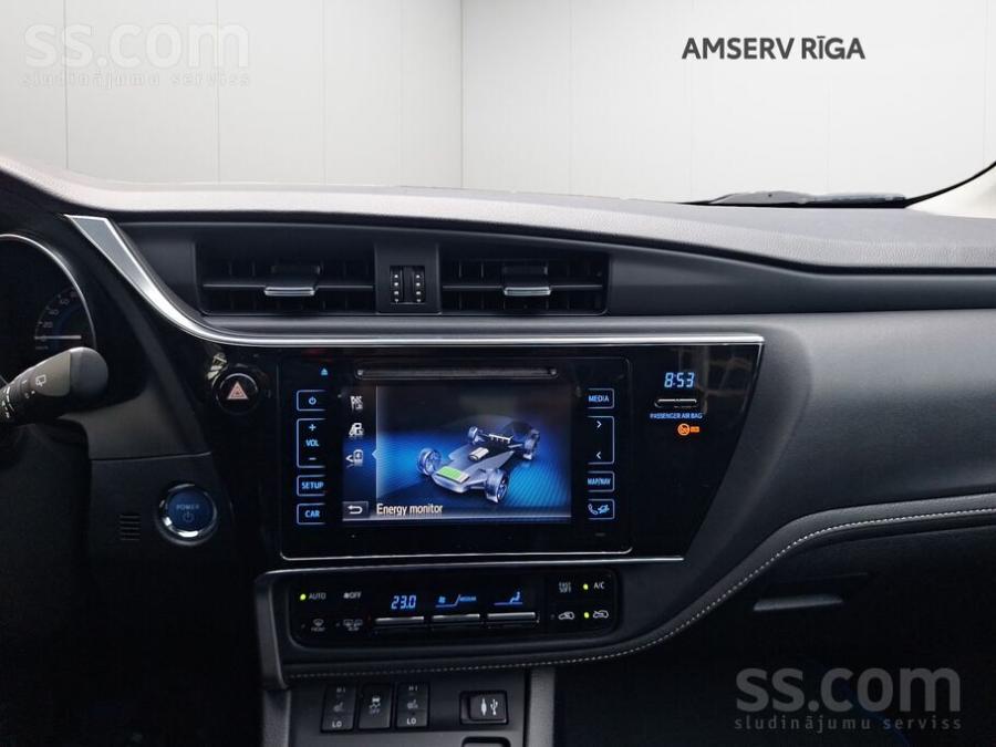 Balts Toyota Auris 2015 Rīga, ar dzinēja tilpumu 1.80 L un nobraukumu 82 tūkst. km par 10900 €, foto 20 vietnē AUTOMOTO.COM.LV