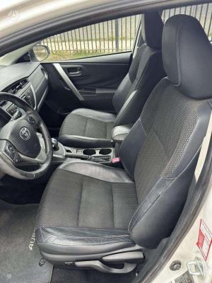 Balts Toyota Auris 2015 Viļņa, ar dzinēja tilpumu 1.80 L un nobraukumu 147 tūkst. km par 7950 €, foto 9 vietnē AUTOMOTO.COM.LV