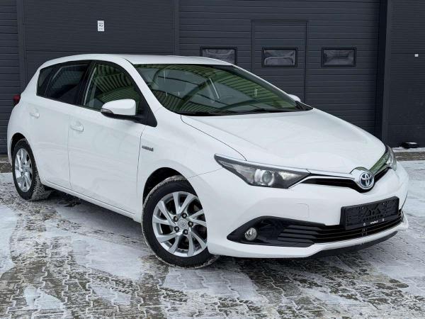 Balts Toyota Auris 2016 Viļņa, ar dzinēja tilpumu 1.80 L un nobraukumu 191 tūkst. km par 10999 €, foto 8 vietnē AUTOMOTO.COM.LV