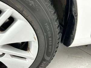 Белый Тойота Аурис 2016 в Авиженяй, объемом двигателя 1.80 л и пробегом 198 тыс. км за 10900 €, фото 26 на AUTOMOTO.COM.LV