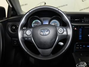 Белый Тойота Аурис 2016 в Авиженяй, объемом двигателя 1.80 л и пробегом 198 тыс. км за 10900 €, фото 27 на AUTOMOTO.COM.LV
