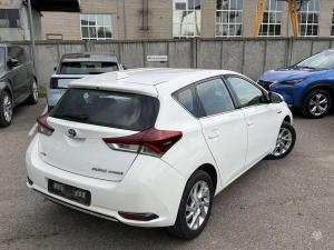 Balts Toyota Auris 2016 Viļņa, ar dzinēja tilpumu 1.80 L un nobraukumu 197 tūkst. km par 9800 €, foto 10 vietnē AUTOMOTO.COM.LV