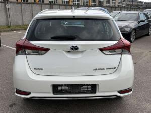 Balts Toyota Auris 2016 Viļņa, ar dzinēja tilpumu 1.80 L un nobraukumu 197 tūkst. km par 9800 €, foto 12 vietnē AUTOMOTO.COM.LV