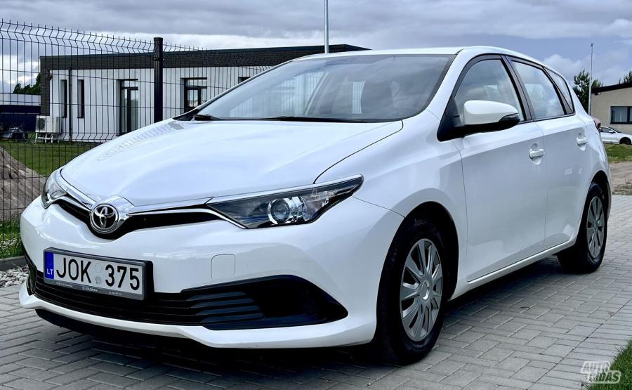 Balts Toyota Auris 2017 Klaipėda, ar dzinēja tilpumu 1.30 L un nobraukumu 244 tūkst. km par 6000 €, foto 7 vietnē AUTOMOTO.COM.LV