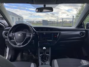 Balts Toyota Auris 2017 Klaipėda, ar dzinēja tilpumu 1.30 L un nobraukumu 244 tūkst. km par 6000 €, foto 12 vietnē AUTOMOTO.COM.LV