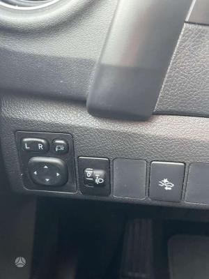 Balts Toyota Auris 2017 Viļņa, ar dzinēja tilpumu 1.80 L un nobraukumu 246 tūkst. km par 10200 €, foto 30 vietnē AUTOMOTO.COM.LV