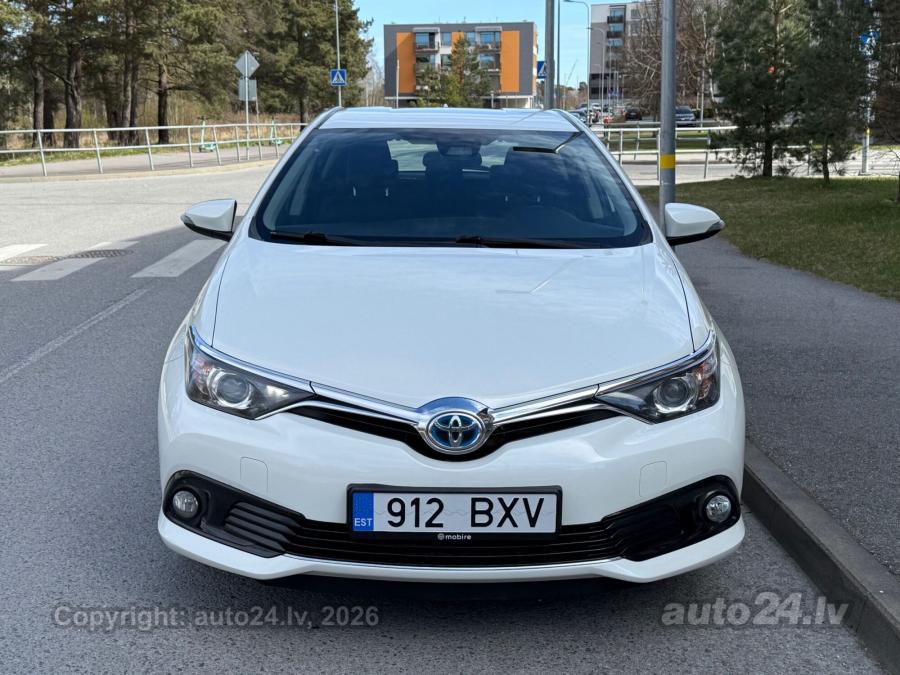 Balts Toyota Auris 2018 Tallina, ar dzinēja tilpumu 1.80 L un nobraukumu 130 tūkst. km par 12990 €, foto 13 vietnē AUTOMOTO.COM.LV