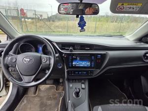 Balts Toyota Auris 2018 Rīga, ar dzinēja tilpumu 1.80 L un nobraukumu 328 tūkst. km par 6500 €, foto 7 vietnē AUTOMOTO.COM.LV