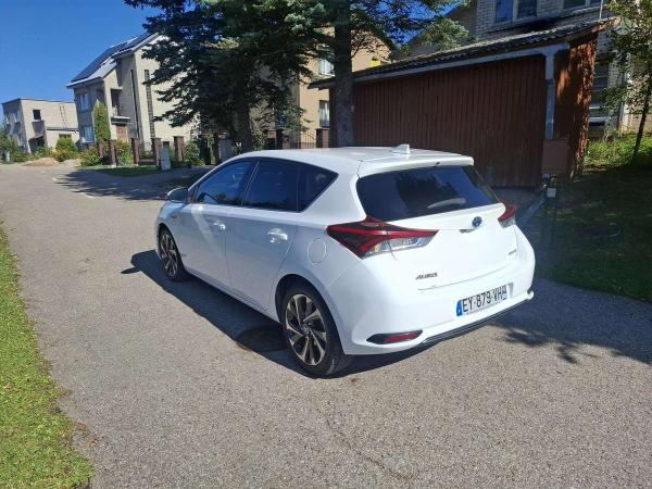 Balts Toyota Auris 2018 Anykščiai, ar dzinēja tilpumu 1.80 L un nobraukumu 228 tūkst. km par 9799 €, foto 6 vietnē AUTOMOTO.COM.LV