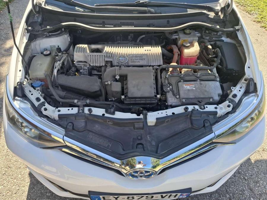 Balts Toyota Auris 2018 Anykščiai, ar dzinēja tilpumu 1.80 L un nobraukumu 228 tūkst. km par 9799 €, foto 19 vietnē AUTOMOTO.COM.LV
