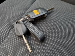 Balts Toyota Auris 2020 Rīga, ar dzinēja tilpumu 1.50 L un nobraukumu 55 tūkst. km par 12900 €, foto 8 vietnē AUTOMOTO.COM.LV