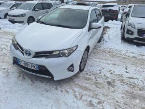 White Toyota Auris 2013 in Taurage, with an engine capacity of 1.80 L and mileage of 309 thousand km for 6500 €, photo  on AUTOMOTO.COM.LV
