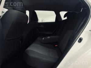 Balts Toyota Auris 2013 Cēsis, ar dzinēja tilpumu 1.80 L un nobraukumu 0 tūkst. km par 7950 €, foto 13 vietnē AUTOMOTO.COM.LV