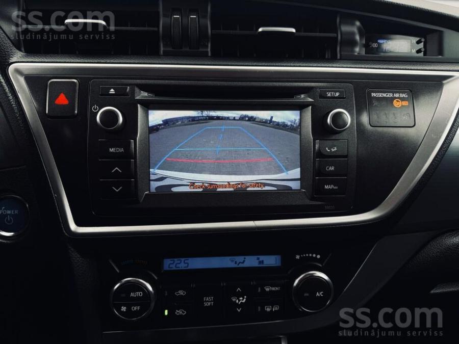 Balts Toyota Auris 2013 Cēsis, ar dzinēja tilpumu 1.80 L un nobraukumu 0 tūkst. km par 7950 €, foto 19 vietnē AUTOMOTO.COM.LV