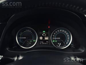 Balts Toyota Auris 2013 Cēsis, ar dzinēja tilpumu 1.80 L un nobraukumu 0 tūkst. km par 7950 €, foto 28 vietnē AUTOMOTO.COM.LV