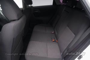 Balts Toyota Auris 2013 Tallina, ar dzinēja tilpumu 1.60 L un nobraukumu 179 tūkst. km par 7490 €, foto 11 vietnē AUTOMOTO.COM.LV