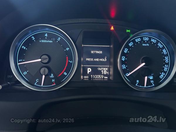 Balts Toyota Auris 2013 Tallina, ar dzinēja tilpumu 1.60 L un nobraukumu 110 tūkst. km par 9400 €, foto 7 vietnē AUTOMOTO.COM.LV