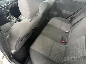 Balts Toyota Auris 2013 Bauska, ar dzinēja tilpumu 2.00 L un nobraukumu 345 tūkst. km par 5899 €, foto 13 vietnē AUTOMOTO.COM.LV