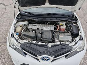 Balts Toyota Auris 2014 Kauņa, ar dzinēja tilpumu 1.80 L un nobraukumu 217 tūkst. km par 7200 €, foto 6 vietnē AUTOMOTO.COM.LV
