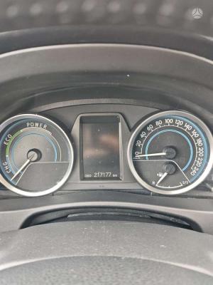 Balts Toyota Auris 2014 Kauņa, ar dzinēja tilpumu 1.80 L un nobraukumu 217 tūkst. km par 7200 €, foto 16 vietnē AUTOMOTO.COM.LV