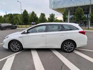 Balts Toyota Auris 2014 Kauņa, ar dzinēja tilpumu 1.80 L un nobraukumu 189 tūkst. km par 8799 €, foto 5 vietnē AUTOMOTO.COM.LV