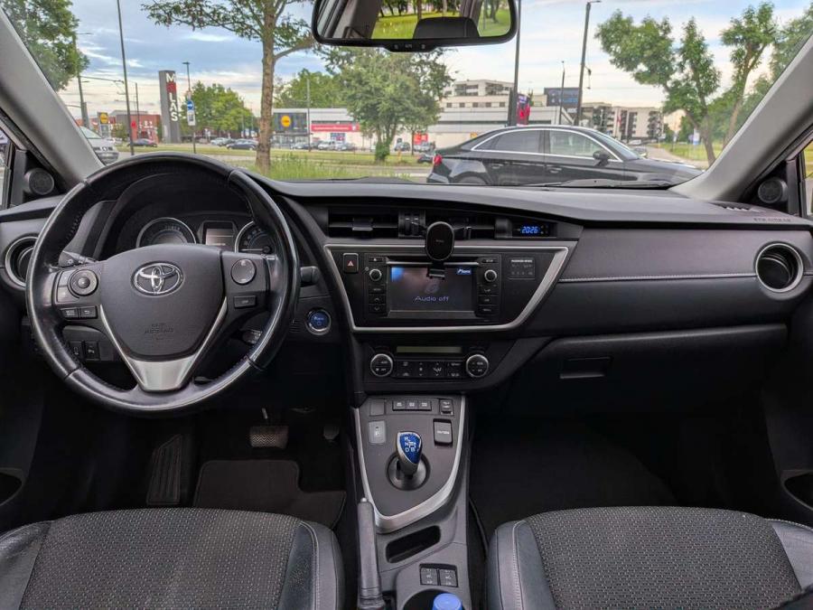 Balts Toyota Auris 2014 Kauņa, ar dzinēja tilpumu 1.80 L un nobraukumu 189 tūkst. km par 8799 €, foto 9 vietnē AUTOMOTO.COM.LV